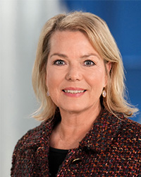 Andrea Eck - The Association of European Vehicle Logistics